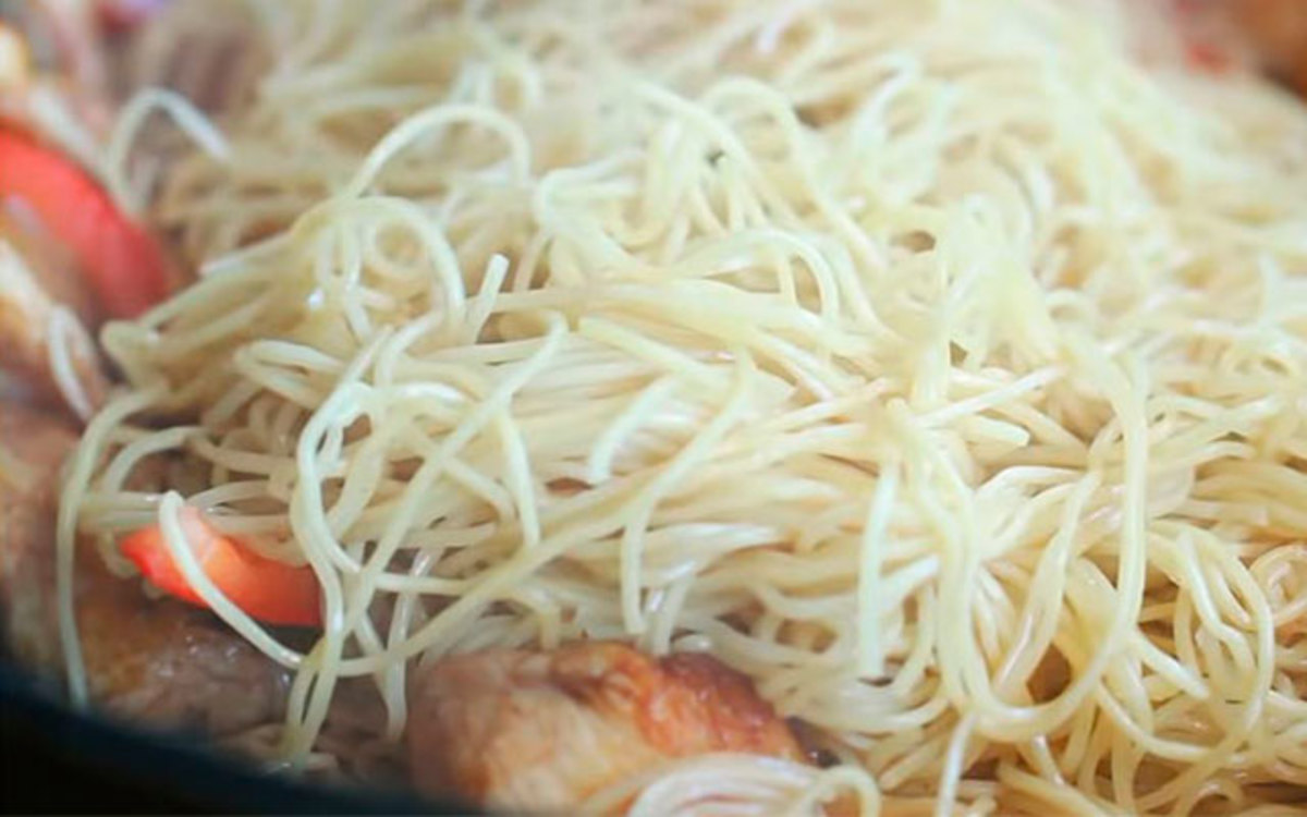 Receta de Chow mein de pollo rápida y sencilla