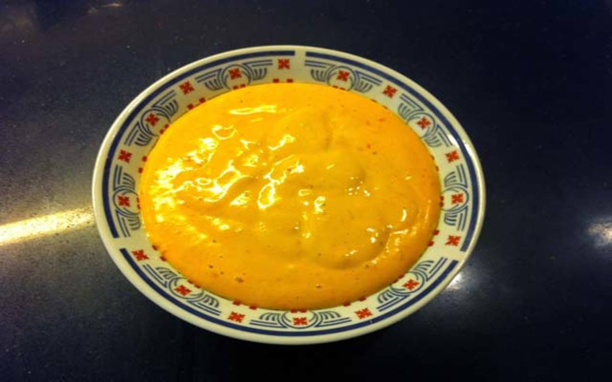 Receta de Cómo hacer salsa cheddar