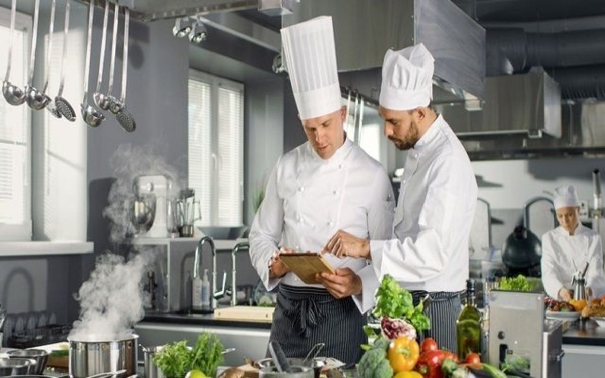 Receta de Champiñones rellenos de salchicha