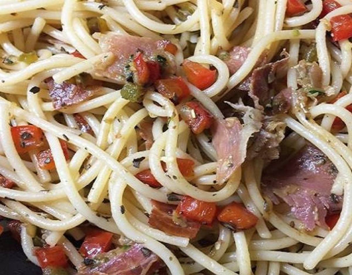 Receta de Espaguetis con jamón serrano