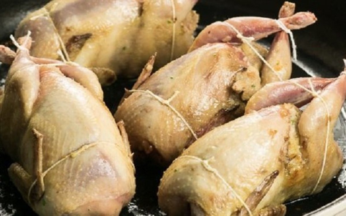 Receta de Codornices rellenas de foie