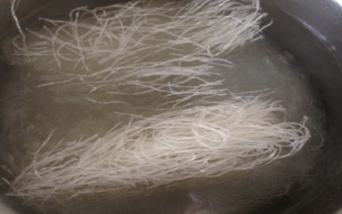 Receta de Tallarines de arroz con pollo